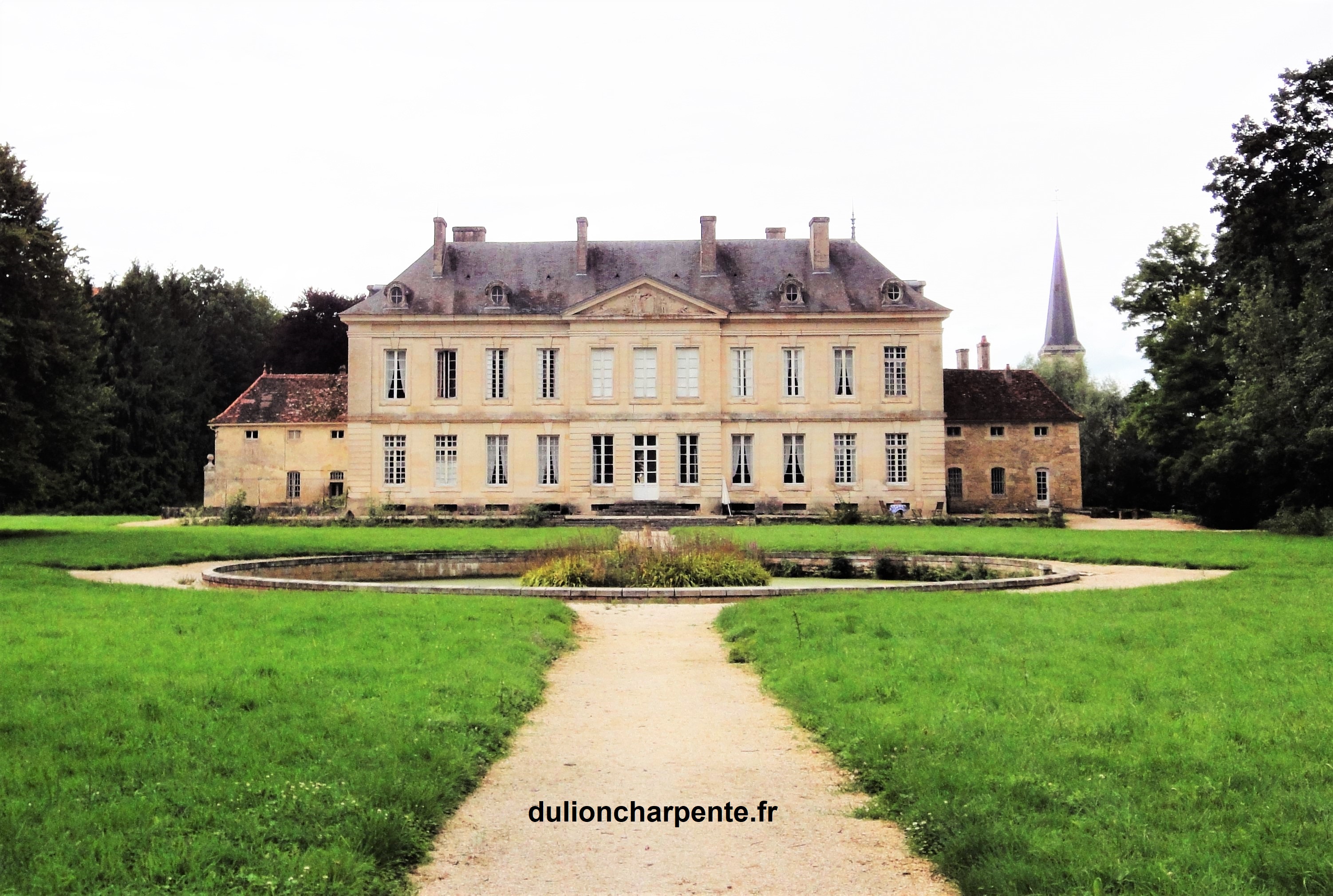 Châteaux – Monuments historiques – Restauration de charpente et ...